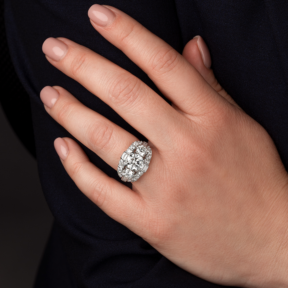 Round Diamond Estate Diamond Ring | Wixon Jewelers