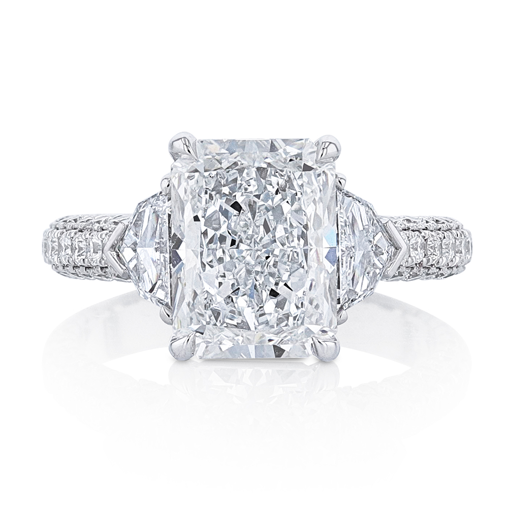 Radiant-Cut Diamond Ring | Wixon Jewelers
